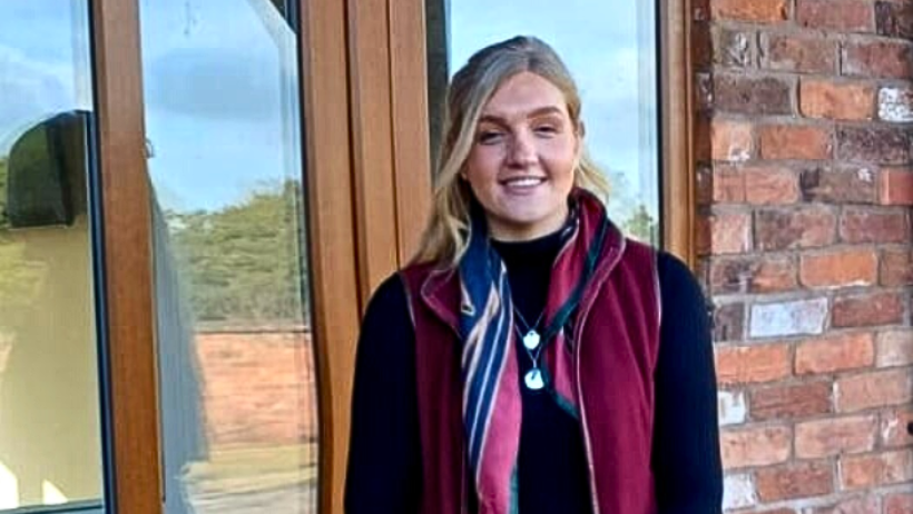 Charlotte Becomes a Member of the RICS – Peter Richards Property Consulting